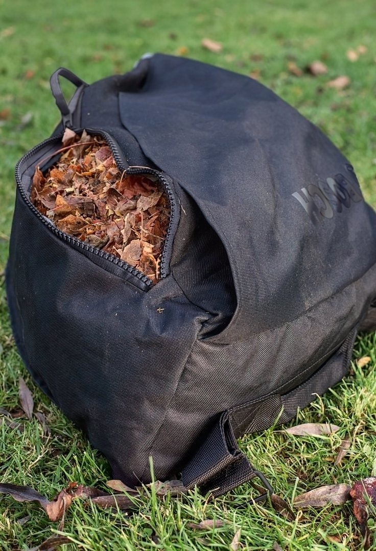 ≡ Повітродувка-пилосос Bosch UniversalGardenTidy 3000 пошкоджене ...